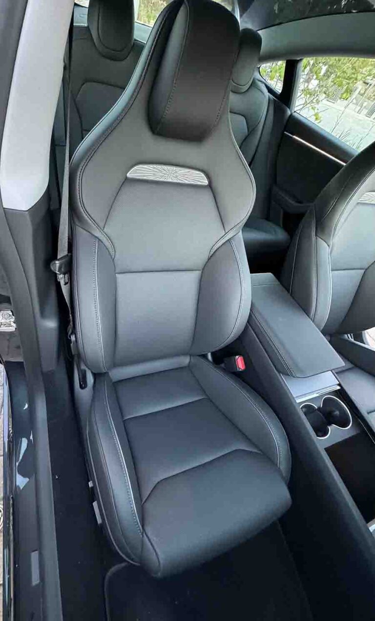 Tesla Model 3 Ludicrous bucket seats bring 'Ludicrous' badge - EONMSK News