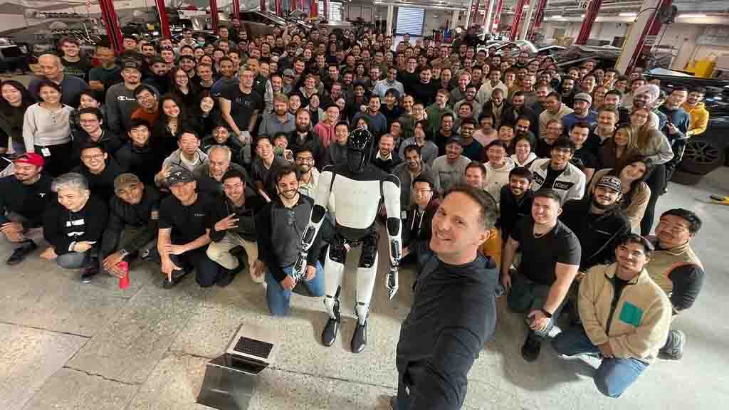 Former Tesla Optimus lead Milan Kovac joins Hyundai Motor Group ...