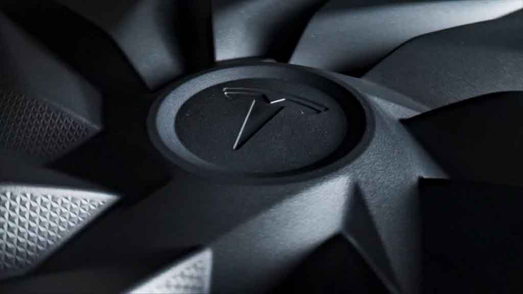 A new Tesla vehicle launching tomorrow - Roadster or affordable EV ...