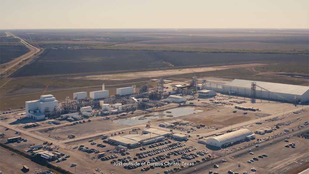 Tesla Launches America's Largest Lithium Refinery - EONMSK News